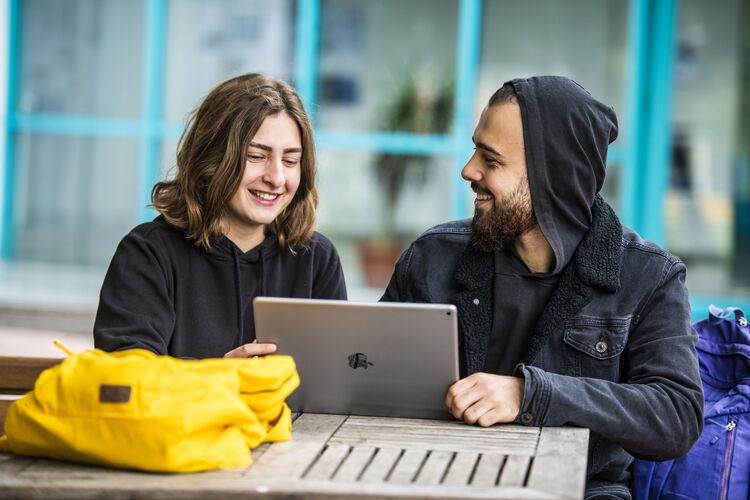 IELTS Top Tips Online Seminars | British Council